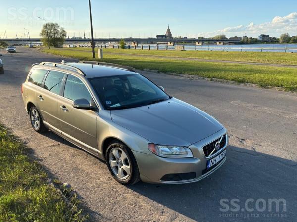 Volvo V70 2010 Rīga, ar dzinēja tilpumu 1.60 L un nobraukumu 226 tūkst. km par 550 €, foto 2 vietnē AUTOMOTO.COM.LV