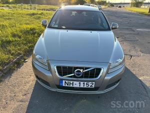 Volvo V70 2010 Rīga, ar dzinēja tilpumu 1.60 L un nobraukumu 226 tūkst. km par 550 €, foto 3 vietnē AUTOMOTO.COM.LV