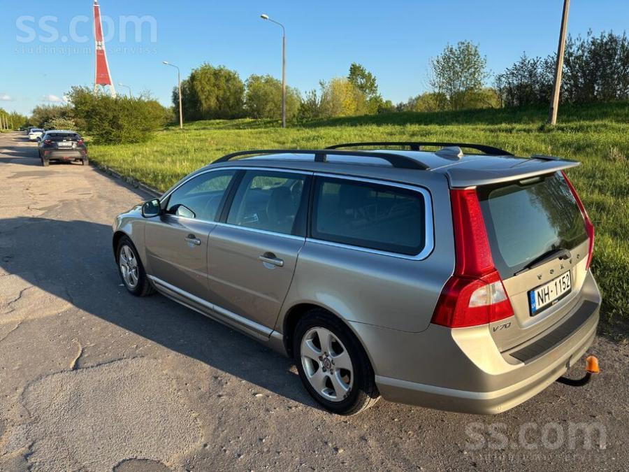 Volvo V70 2010 Rīga, ar dzinēja tilpumu 1.60 L un nobraukumu 226 tūkst. km par 550 €, foto 4 vietnē AUTOMOTO.COM.LV