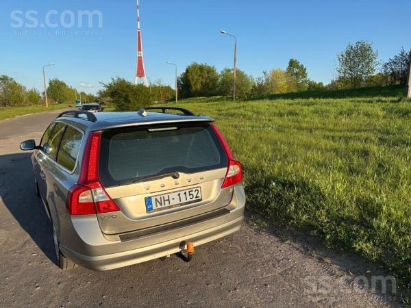 Volvo V70 2010 Rīga, ar dzinēja tilpumu 1.60 L un nobraukumu 226 tūkst. km par 550 €, foto 6 vietnē AUTOMOTO.COM.LV