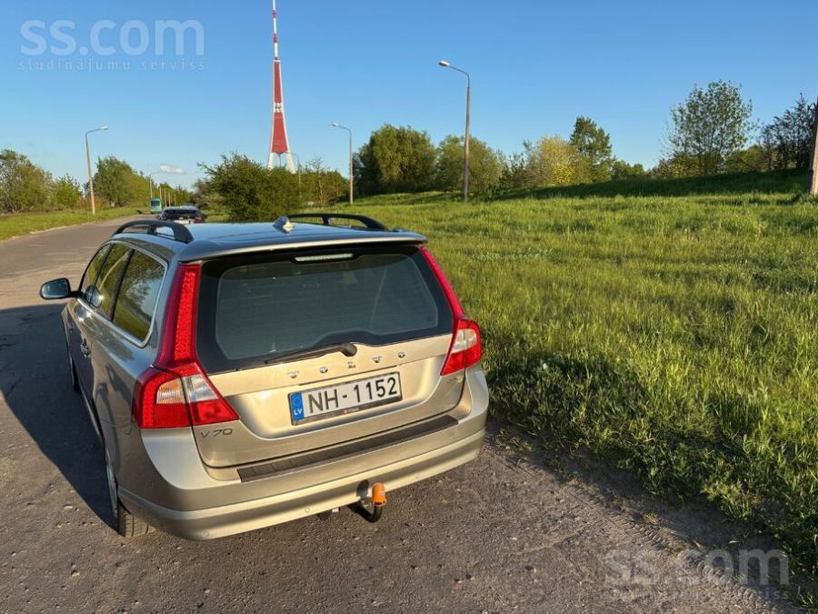Volvo V70 2010 Rīga, ar dzinēja tilpumu 1.60 L un nobraukumu 226 tūkst. km par 550 €, foto 6 vietnē AUTOMOTO.COM.LV