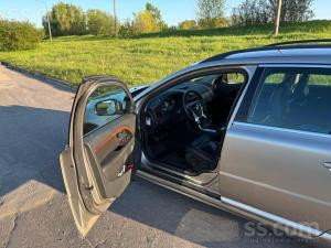 Volvo V70 2010 Rīga, ar dzinēja tilpumu 1.60 L un nobraukumu 226 tūkst. km par 550 €, foto 9 vietnē AUTOMOTO.COM.LV