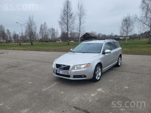 Volvo V70 2010 Talsi, ar dzinēja tilpumu 2.40 L un nobraukumu 344 tūkst. km par 4600 €, foto 1 vietnē AUTOMOTO.COM.LV