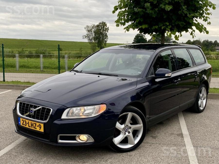 Volvo V70 2010 in Riga, with an engine capacity of 2.40 L and mileage of 340 thousand km for 5250 €, photo 1 on AUTOMOTO.COM.LV