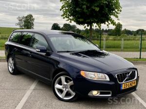Volvo V70 2010 in Riga, with an engine capacity of 2.40 L and mileage of 340 thousand km for 5250 €, photo 3 on AUTOMOTO.COM.LV