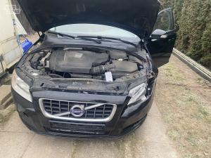Volvo V70 2010 Utena, ar dzinēja tilpumu 2.40 L un nobraukumu 265 tūkst. km par 3250 €, foto 6 vietnē AUTOMOTO.COM.LV