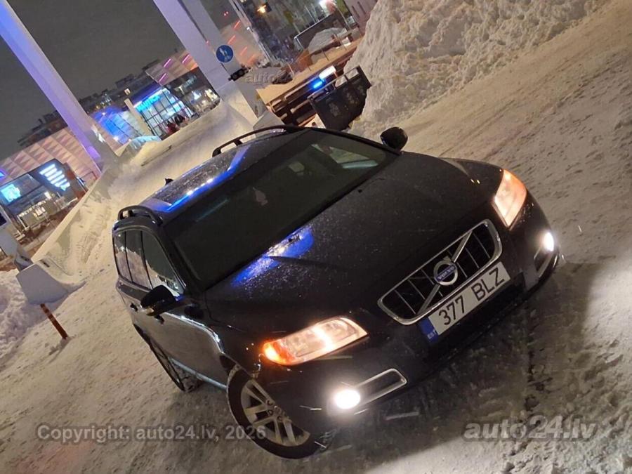 Volvo V70 2010 Tallina, ar dzinēja tilpumu 2.00 L un nobraukumu 0 tūkst. km par 4990 €, foto 1 vietnē AUTOMOTO.COM.LV