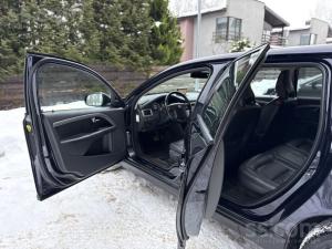 Volvo V70 2010 in Riga, with an engine capacity of 2.40 L and mileage of 349 thousand km for 5150 €, photo 7 on AUTOMOTO.COM.LV