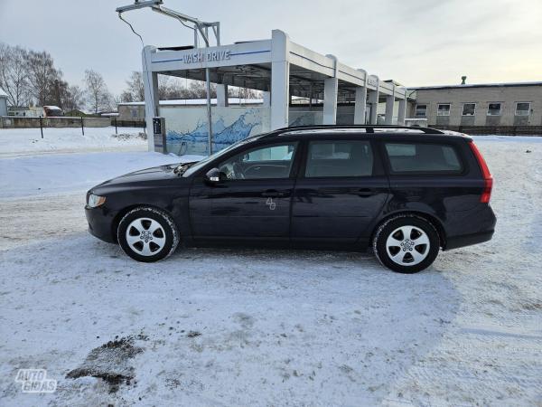 Volvo V70 2010 Prienai, ar dzinēja tilpumu 2.40 L un nobraukumu 341 tūkst. km par 2600 €, foto 9 vietnē AUTOMOTO.COM.LV