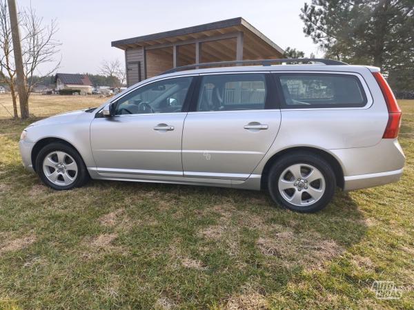 Volvo V70 2010 Druskininkai, ar dzinēja tilpumu 2.40 L un nobraukumu 271 tūkst. km par 4750 €, foto 5 vietnē AUTOMOTO.COM.LV