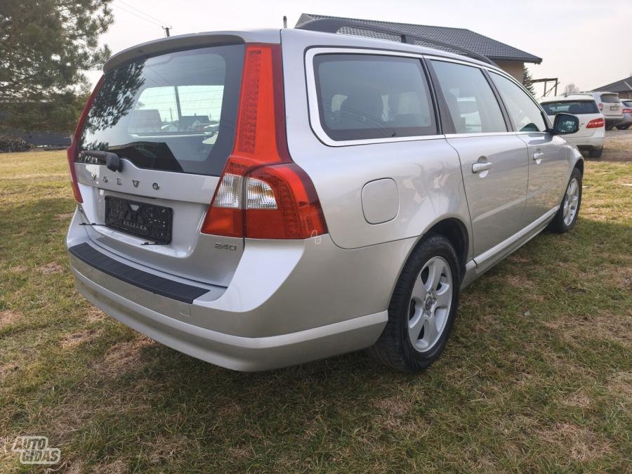 Volvo V70 2010 Druskininkai, ar dzinēja tilpumu 2.40 L un nobraukumu 271 tūkst. km par 4750 €, foto 7 vietnē AUTOMOTO.COM.LV