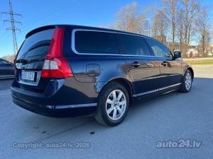 Volvo V70 2010 in Narva, with an engine capacity of 1.60 L and mileage of 328 thousand km for 3999 €, photo 15 on AUTOMOTO.COM.LV