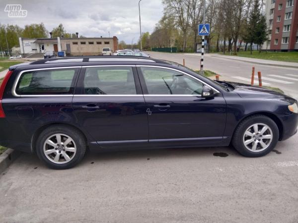 Вольво В70 2010 в Ионава, объемом двигателя 2.40 л и пробегом 364 тыс. км за 3300 €, фото 3 на AUTOMOTO.COM.LV