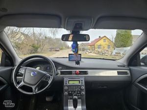 Volvo V70 2010 Prienai, ar dzinēja tilpumu 2.40 L un nobraukumu 324 tūkst. km par 2350 €, foto 8 vietnē AUTOMOTO.COM.LV