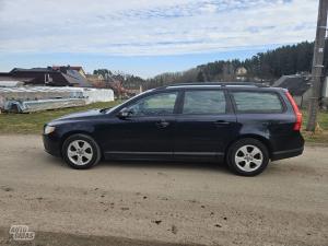 Volvo V70 2010 Prienai, ar dzinēja tilpumu 2.40 L un nobraukumu 324 tūkst. km par 2350 €, foto 12 vietnē AUTOMOTO.COM.LV
