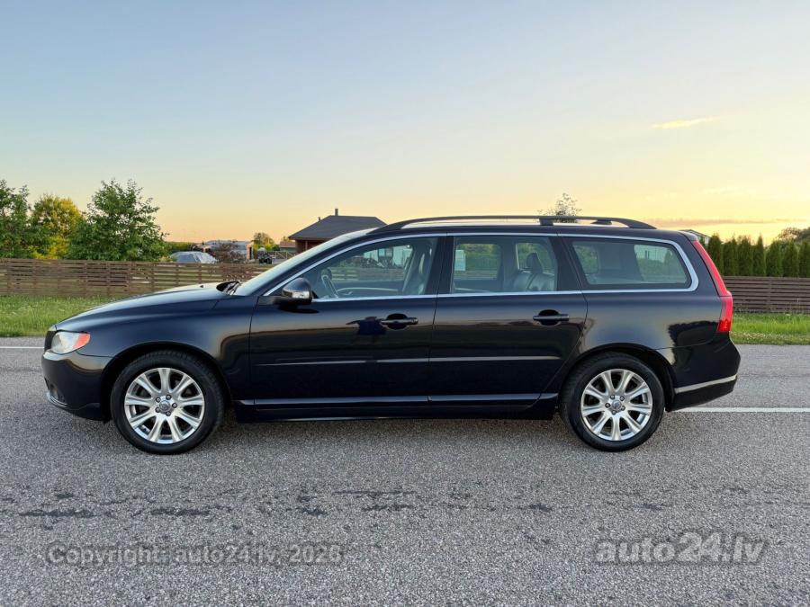 Volvo V70 2010 Tallina, ar dzinēja tilpumu 2.40 L un nobraukumu 377 tūkst. km par 5690 €, foto 13 vietnē AUTOMOTO.COM.LV
