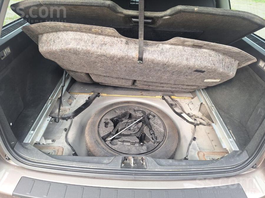 Volvo V70 2010 Daugavpils, ar dzinēja tilpumu 2.00 L un nobraukumu 227 tūkst. km par 5200 €, foto 14 vietnē AUTOMOTO.COM.LV