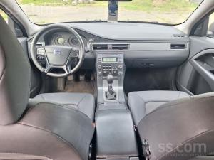Volvo V70 2010 Daugavpils, ar dzinēja tilpumu 2.00 L un nobraukumu 227 tūkst. km par 5200 €, foto 17 vietnē AUTOMOTO.COM.LV