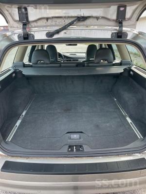 Volvo V70 2010 in Saldus, with an engine capacity of 2.40 L and mileage of 267 thousand km for 5000 €, photo 11 on AUTOMOTO.COM.LV