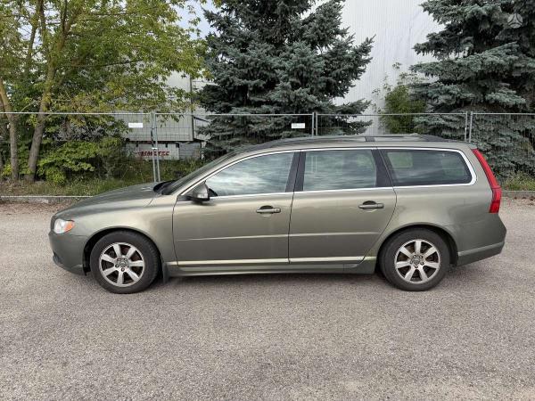 Volvo V70 2010 in Marijampole, with an engine capacity of 1.56 L and mileage of 255 thousand km for 2050 €, photo 7 on AUTOMOTO.COM.LV