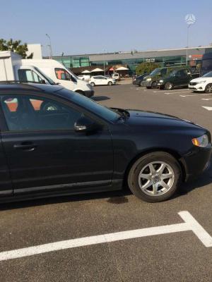 Volvo V70 2010 in Vilnius, with an engine capacity of 2.00 L and mileage of 272 thousand km for 3950 €, photo 6 on AUTOMOTO.COM.LV