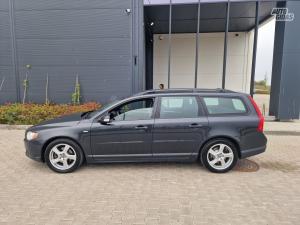 Volvo V70 2010 Viļņa, ar dzinēja tilpumu 1.60 L un nobraukumu 228 tūkst. km par 4999 €, foto 9 vietnē AUTOMOTO.COM.LV