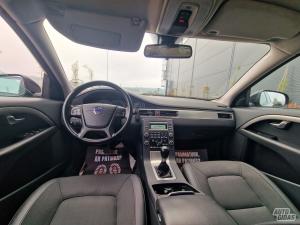 Volvo V70 2010 Viļņa, ar dzinēja tilpumu 1.60 L un nobraukumu 228 tūkst. km par 4999 €, foto 16 vietnē AUTOMOTO.COM.LV