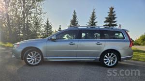 Volvo V70 2011 Rīga, ar dzinēja tilpumu 2.00 L un nobraukumu 0 tūkst. km par 850 €, foto 4 vietnē AUTOMOTO.COM.LV
