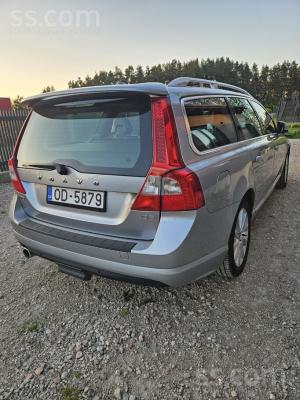 Volvo V70 2011 Rīga, ar dzinēja tilpumu 2.00 L un nobraukumu 0 tūkst. km par 850 €, foto 6 vietnē AUTOMOTO.COM.LV