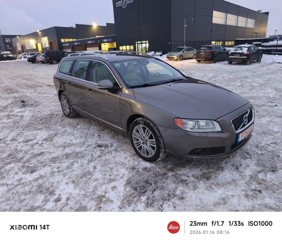 Volvo V70 2011 in Kaunas, with an engine capacity of 2.00 L and mileage of 268 thousand km for 6350 €, photo 5 on AUTOMOTO.COM.LV