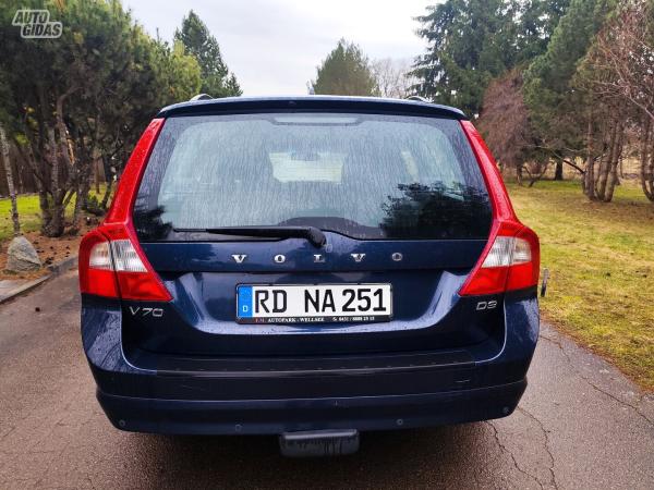 Volvo V70 2011 in Mazeikiai, with an engine capacity of 2.00 L and mileage of 236 thousand km for 4800 €, photo 6 on AUTOMOTO.COM.LV