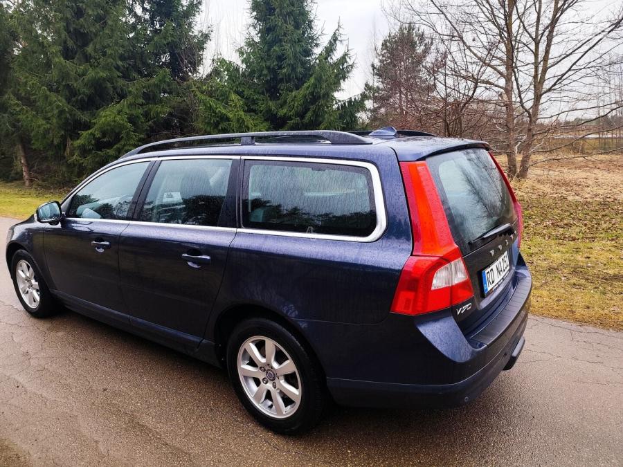 Volvo V70 2011 Mažeikiai, ar dzinēja tilpumu 2.00 L un nobraukumu 236 tūkst. km par 4800 €, foto 16 vietnē AUTOMOTO.COM.LV