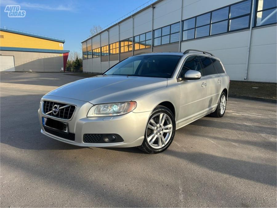 Volvo V70 2011 Kauņa, ar dzinēja tilpumu 2.00 L un nobraukumu 322 tūkst. km par 6000 €, foto 2 vietnē AUTOMOTO.COM.LV