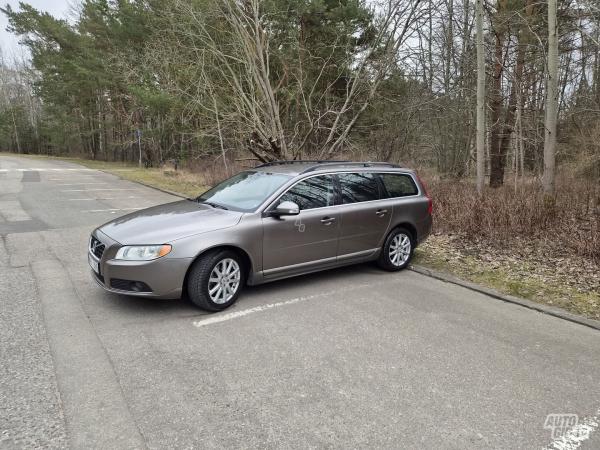 Volvo V70 2011 Klaipėda, ar dzinēja tilpumu 20.00 L un nobraukumu 316 tūkst. km par 5200 €, foto 6 vietnē AUTOMOTO.COM.LV