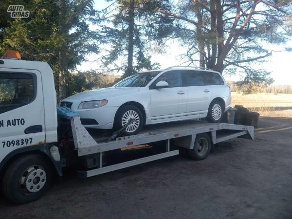 Volvo V70 2011 in Kelme, with an engine capacity of 2.00 L and mileage of 320 thousand km for 1800 €, photo 1 on AUTOMOTO.COM.LV