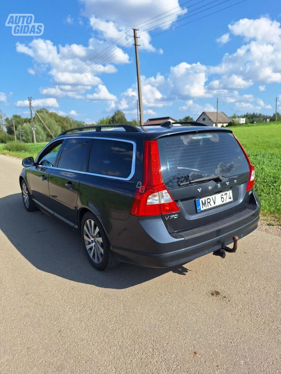 Volvo V70 2011 in Marijampole, with an engine capacity of 2.00 L and mileage of 330 thousand km for 4950 €, photo 5 on AUTOMOTO.COM.LV