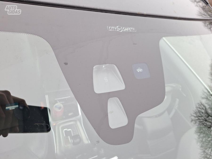 Volvo V70 2011 in Marijampole, with an engine capacity of 2.00 L and mileage of 330 thousand km for 4950 €, photo 12 on AUTOMOTO.COM.LV