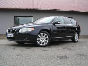 Volvo V70 2011 Sigulda, ar dzinēja tilpumu 2.00 L un nobraukumu 363 tūkst. km par 5450 €, foto  vietnē AUTOMOTO.COM.LV