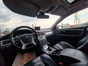 Volvo V70 2011 in Vilnius, with an engine capacity of 2.00 L and mileage of 237 thousand km for 5899 €, photo 9 on AUTOMOTO.COM.LV