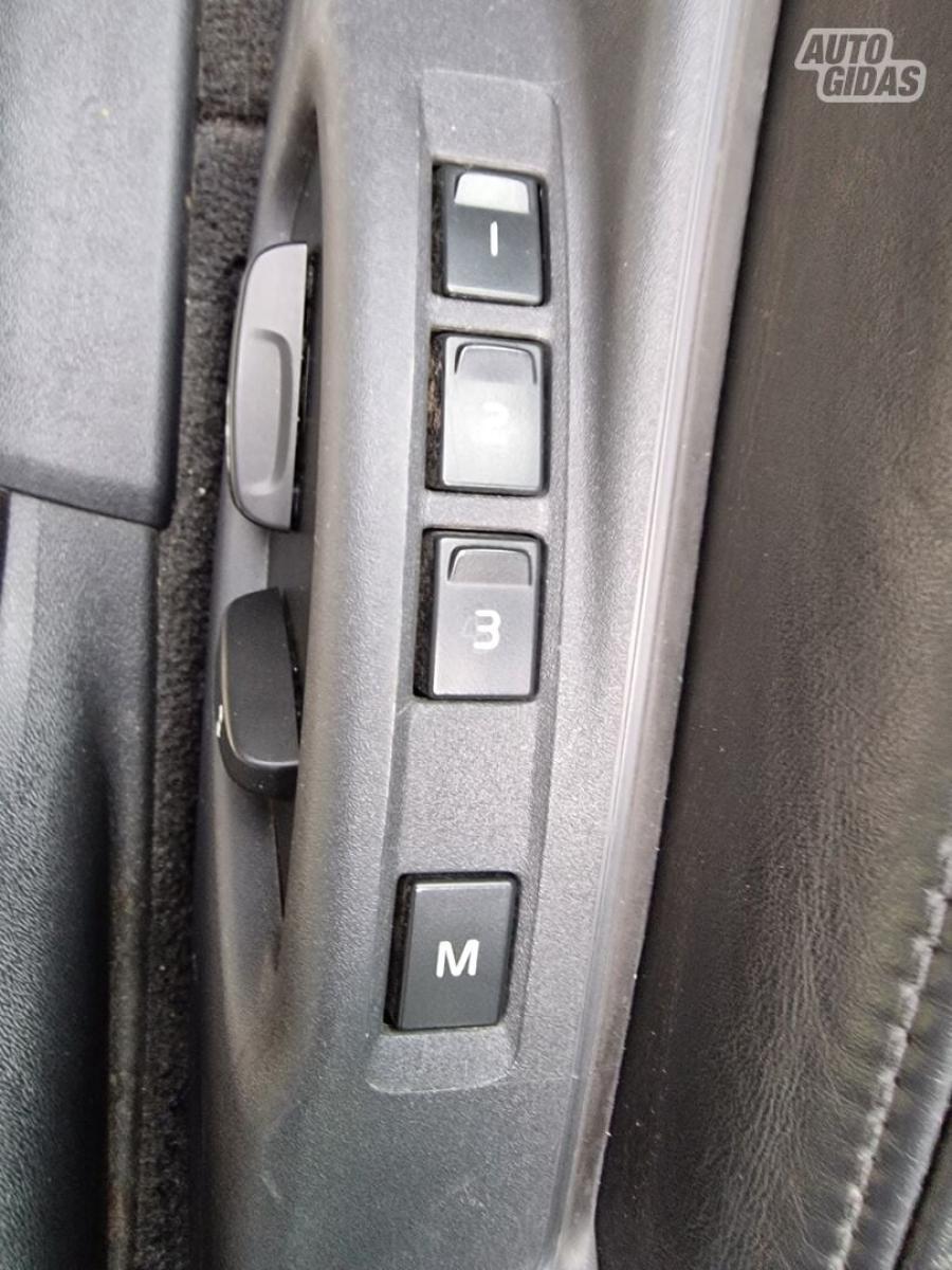 Volvo V70 2011 in Vilnius, with an engine capacity of 2.00 L and mileage of 237 thousand km for 5899 €, photo 11 on AUTOMOTO.COM.LV