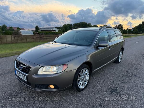 Volvo V70 2011 in Tallinn, with an engine capacity of 2.00 L and mileage of 244 thousand km for 6690 €, photo 1 on AUTOMOTO.COM.LV