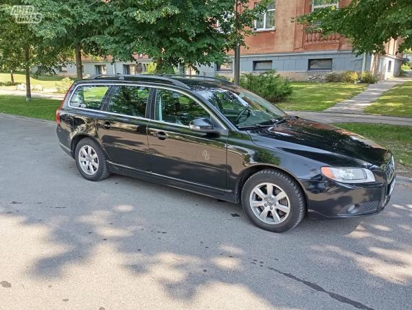 Volvo V70 2011 Kauņa, ar dzinēja tilpumu 2.50 L un nobraukumu 343 tūkst. km par 1850 €, foto 1 vietnē AUTOMOTO.COM.LV