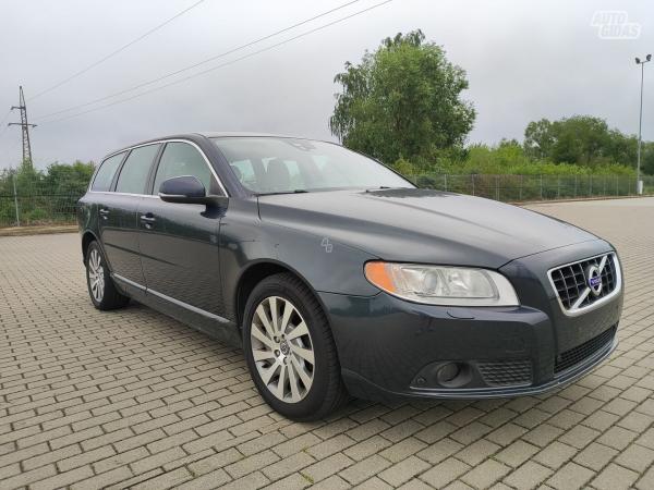 Volvo V70 2011 Marijampole, ar dzinēja tilpumu 1.60 L un nobraukumu 210 tūkst. km par 3750 €, foto 2 vietnē AUTOMOTO.COM.LV