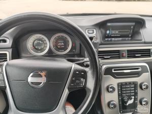 Volvo V70 2011 in Marijampole, with an engine capacity of 1.60 L and mileage of 210 thousand km for 3750 €, photo 11 on AUTOMOTO.COM.LV
