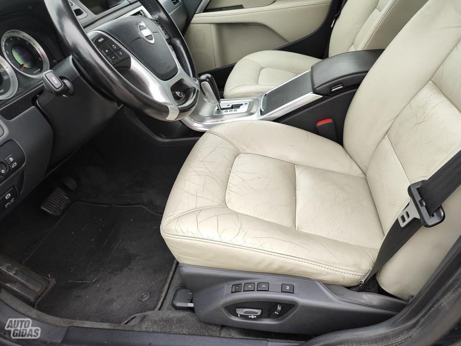 Volvo V70 2011 in Marijampole, with an engine capacity of 1.60 L and mileage of 210 thousand km for 3750 €, photo 14 on AUTOMOTO.COM.LV