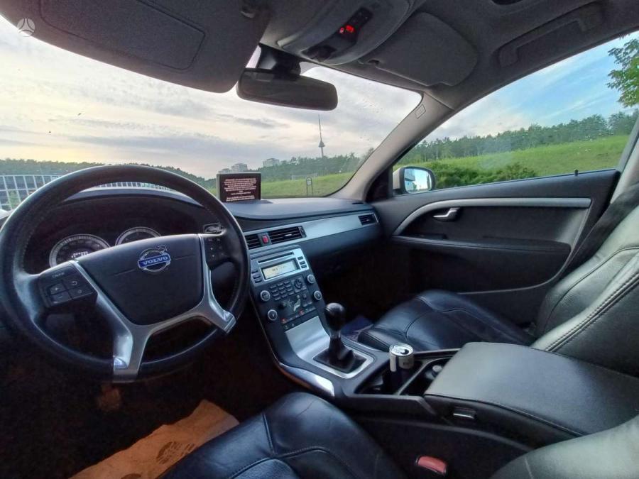 Вольво В70 2011 в Вильнюс, объемом двигателя 2.00 л и пробегом 230 тыс. км за 5999 €, фото 9 на AUTOMOTO.COM.LV