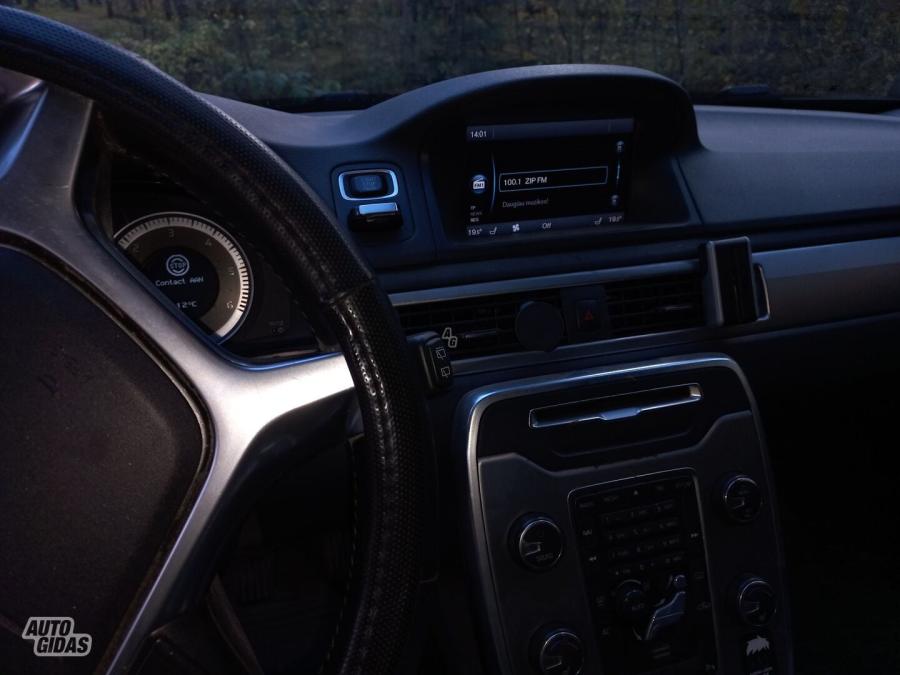 Volvo V70 2011 Viļņa, ar dzinēja tilpumu 2.00 L un nobraukumu 319 tūkst. km par 4900 €, foto 7 vietnē AUTOMOTO.COM.LV