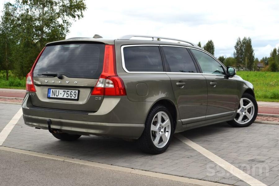 Volvo V70 2011 Jelgava, ar dzinēja tilpumu 2.00 L un nobraukumu 0 tūkst. km par 3550 €, foto 5 vietnē AUTOMOTO.COM.LV