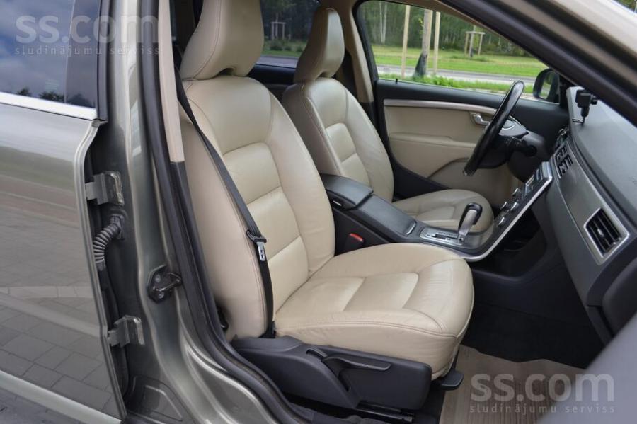 Volvo V70 2011 Jelgava, ar dzinēja tilpumu 2.00 L un nobraukumu 0 tūkst. km par 3550 €, foto 10 vietnē AUTOMOTO.COM.LV