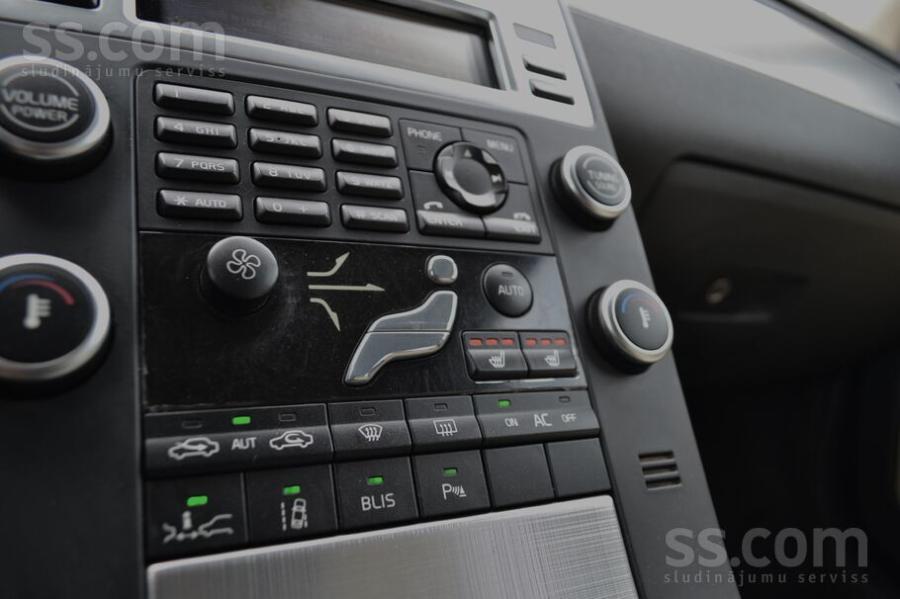 Volvo V70 2011 Jelgava, ar dzinēja tilpumu 2.00 L un nobraukumu 0 tūkst. km par 3550 €, foto 25 vietnē AUTOMOTO.COM.LV